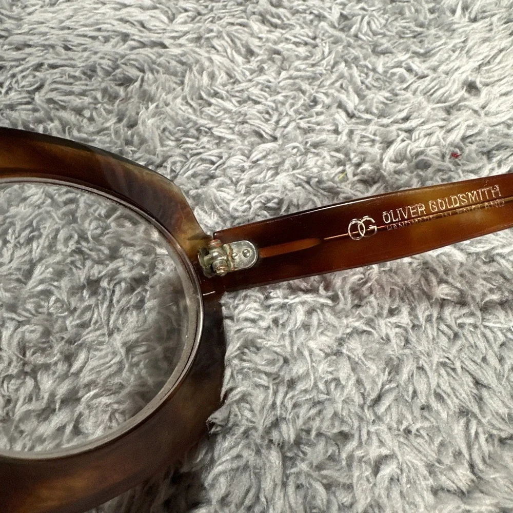 OLIVER GOLDMSITH | Accessories | Vintage 7s Rare Oliver Goldsmith ...